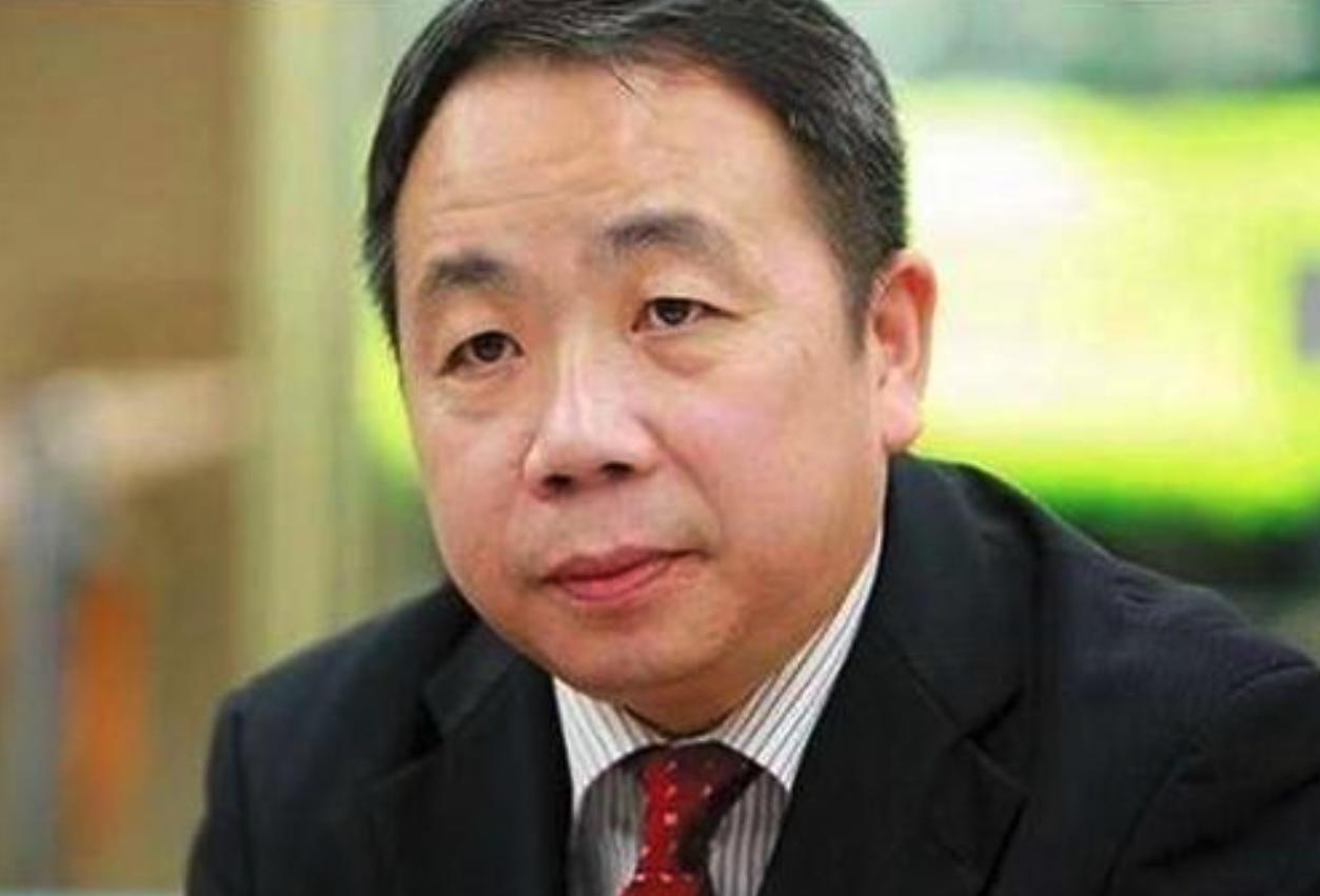 Contemporary "shameless traitor" Shi Ping, who graduated from Peking ...