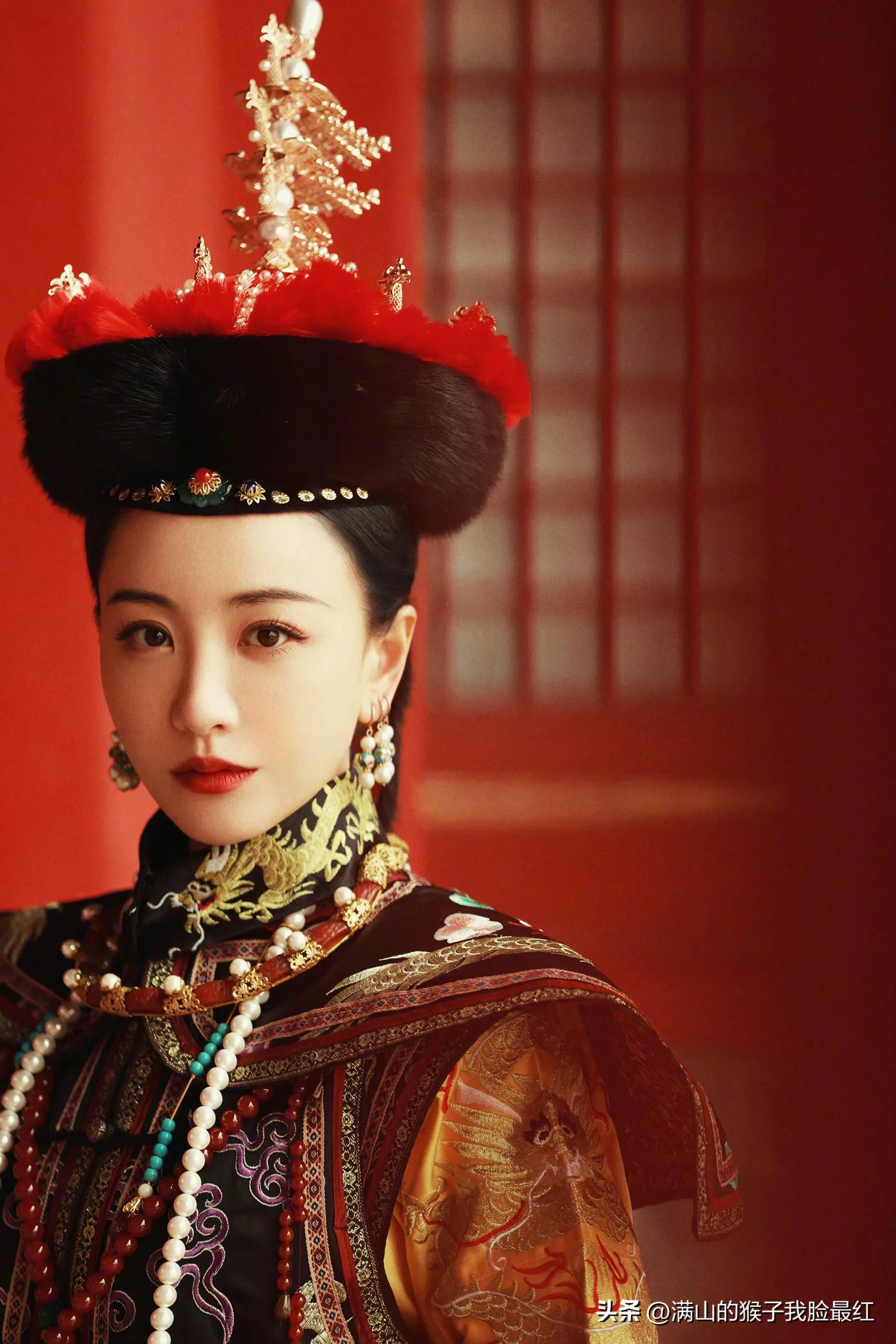 Yang Rong: Floating like a dream - iNEWS