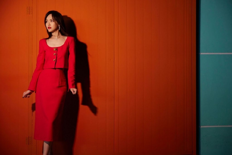 Shanghai beauty Tang Yan takes photos and loses weight!172 meters tall ...