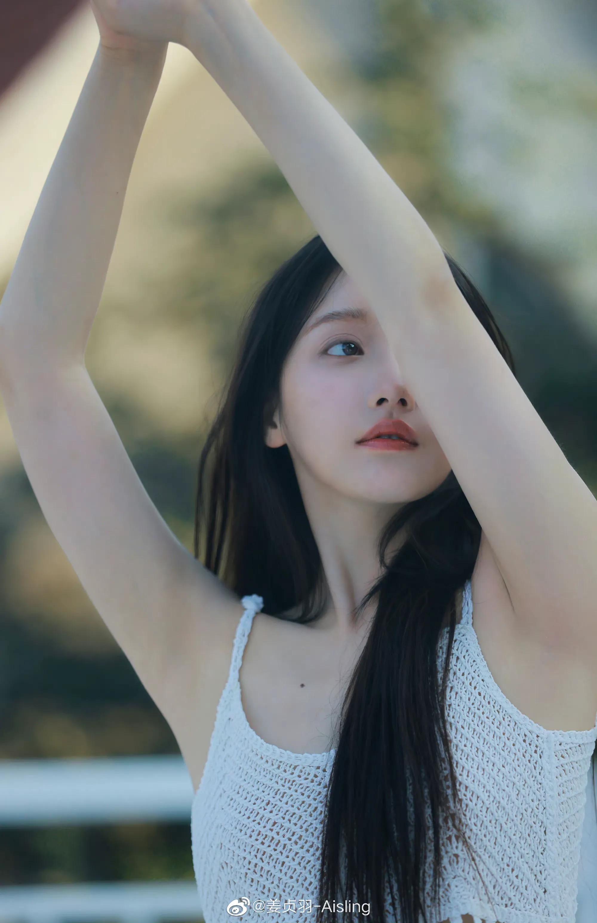 Beautiful picture of Jiang Zhenyu - iMedia