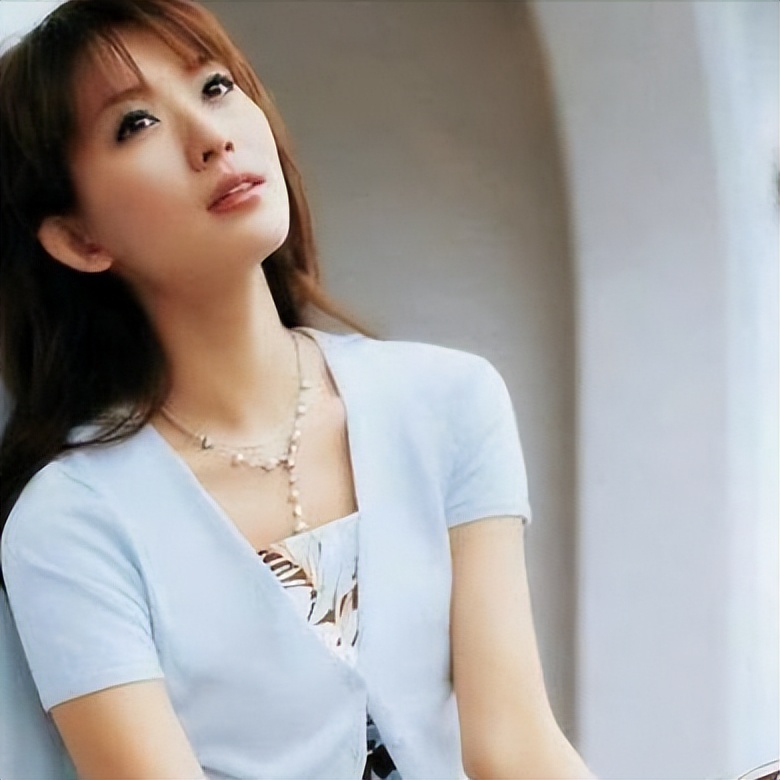 After intestinal rupture and coma, 51-year-old actress Li Yurou ...