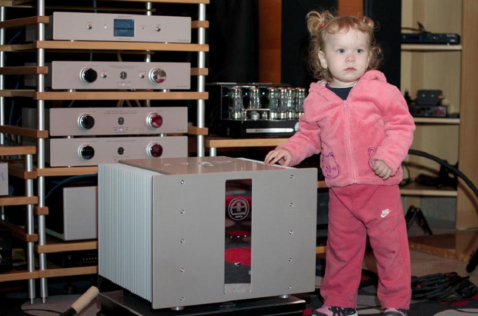 German AA AMP II-MK3 makes every recording sound full of dynamic and ...