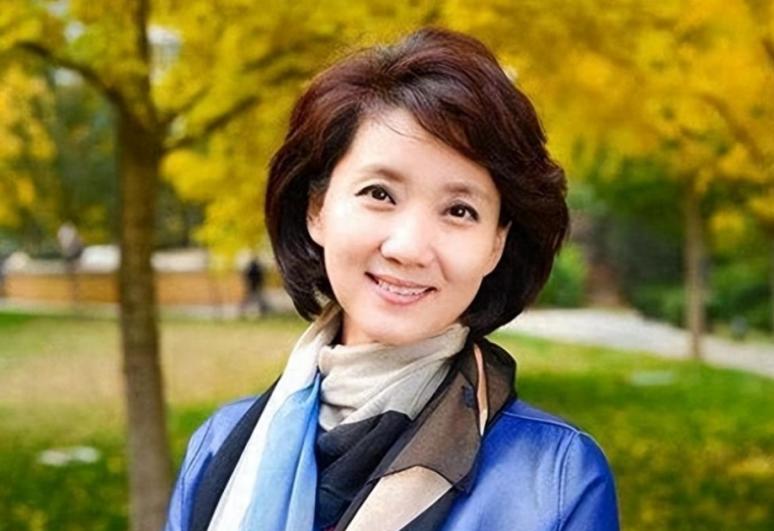 After refusing to have children in her first marriage, she married a ...