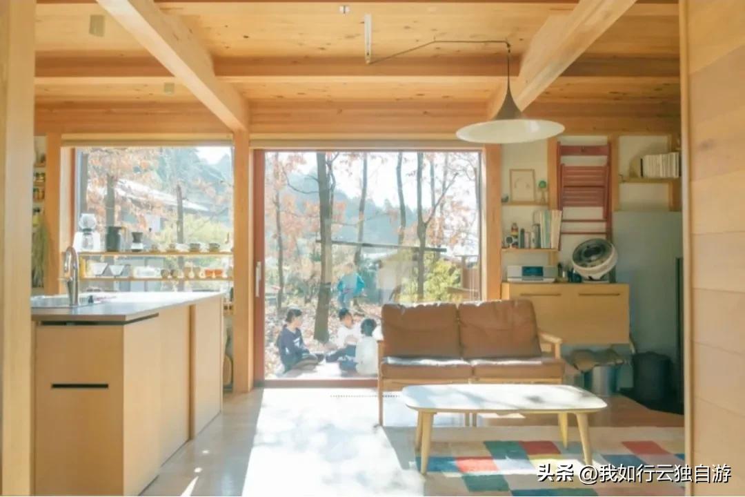 The most beautiful cabin in the forest: How happy are the Japanese ...