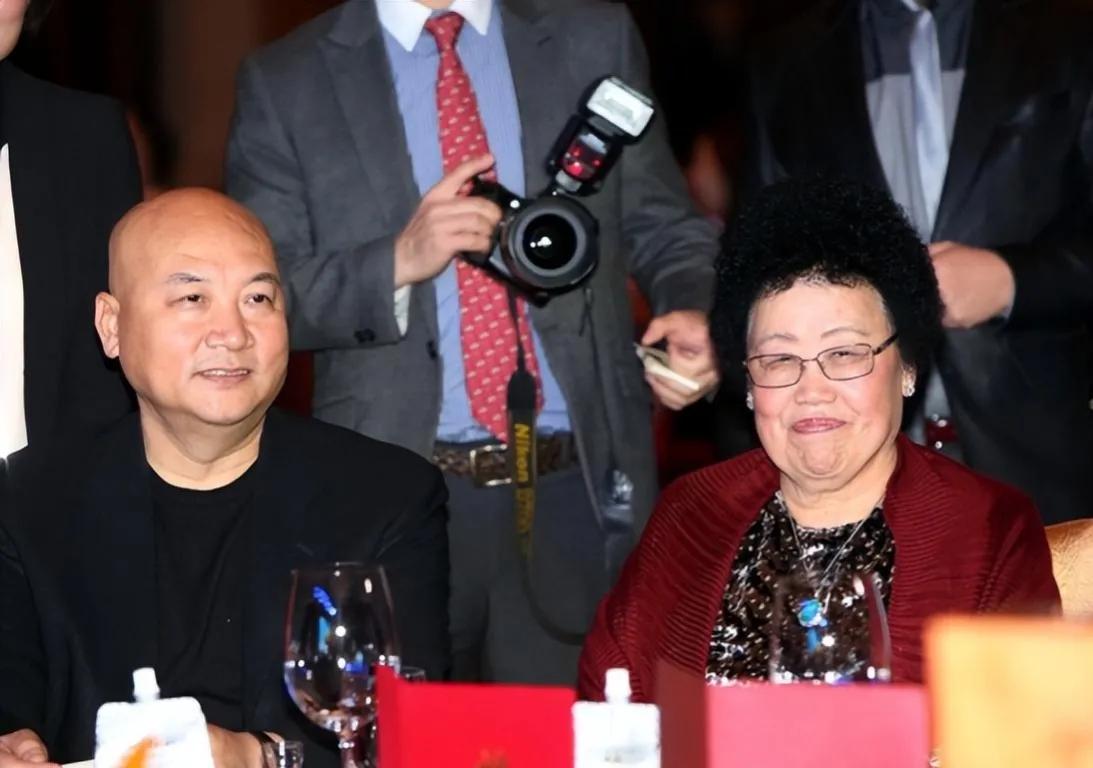 77-year-old Chen Lihua made a will: each child is 10 billion yuan, and ...