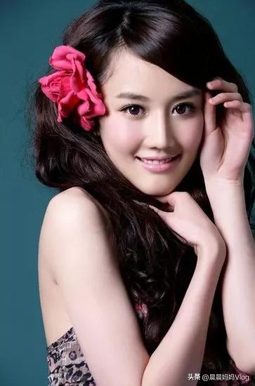 Share pictures - temperament goddess Wen Mengyang - iMedia