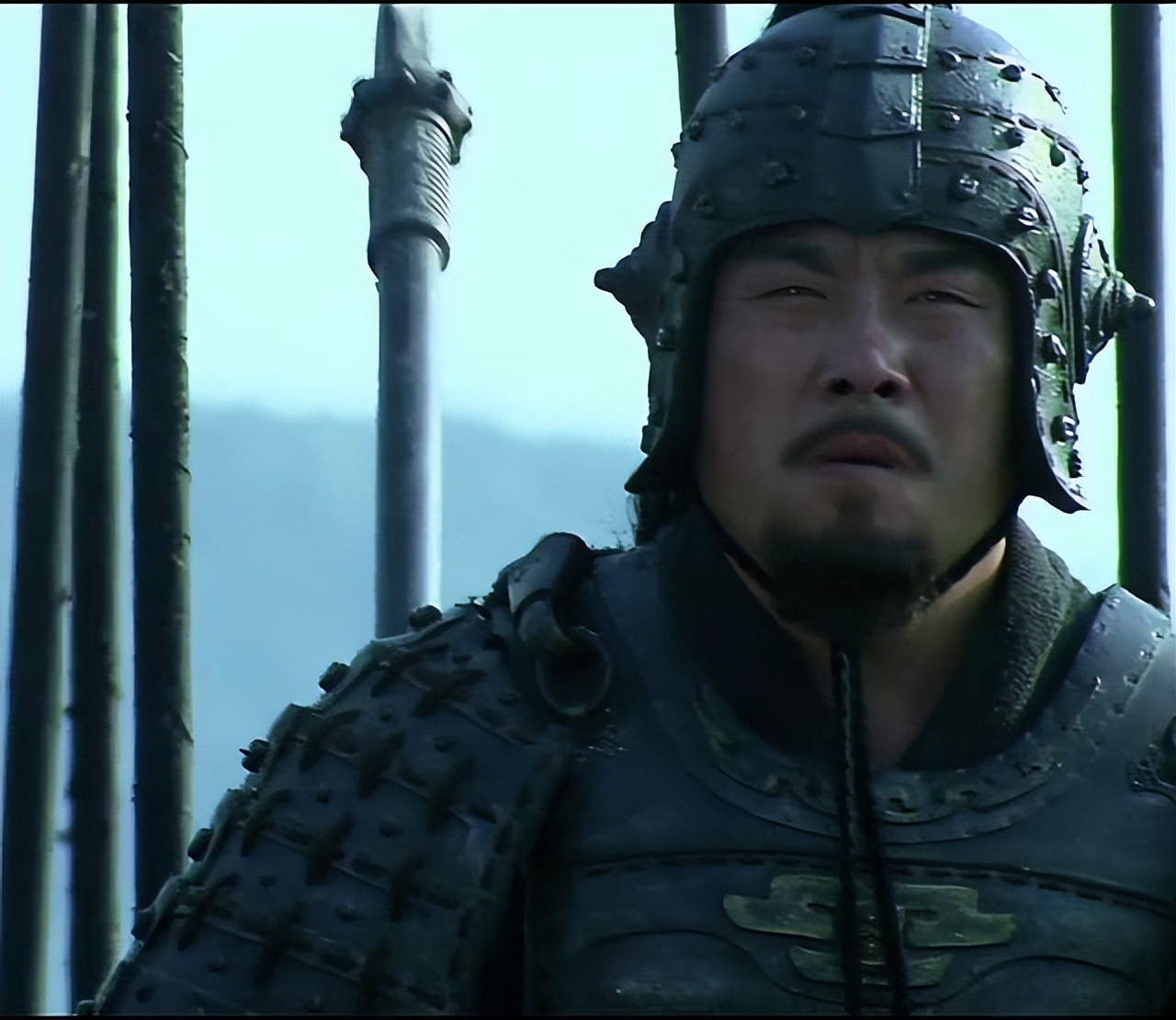 Ma Chao asked Cao Cao: Where is Duke Cao's Huhou?Cao Cao pointed at Xu ...