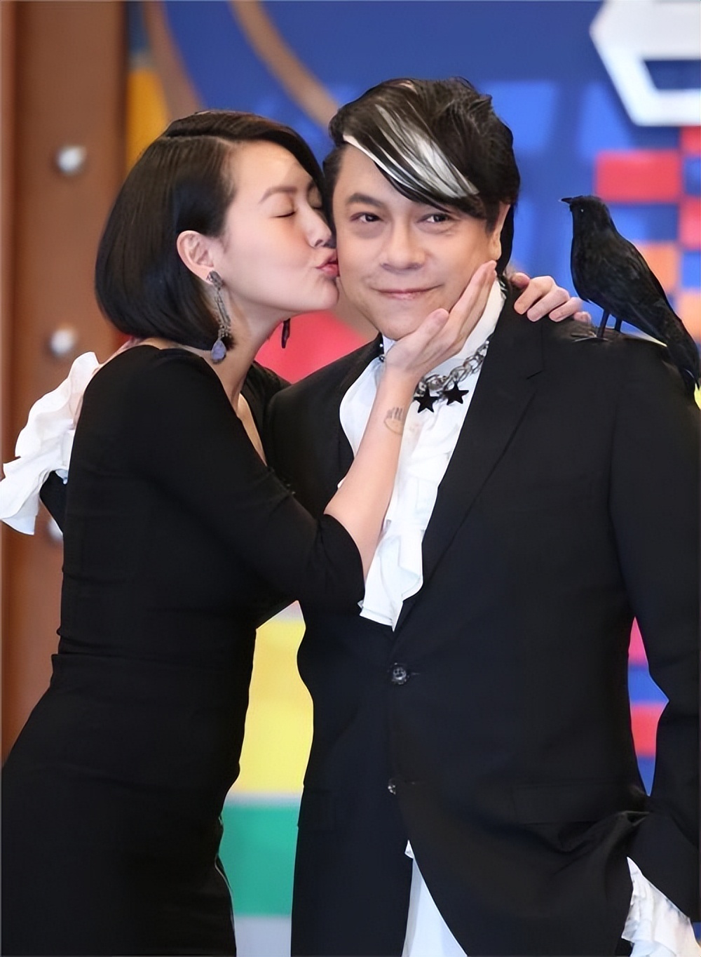 Cai Kangyong suddenly emptied 36.6 million accounts after speaking out ...