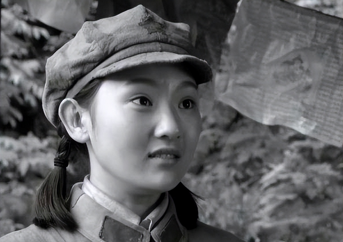 In order to persuade Xu Shiyou and Lei Mingzhen, Chen Geng locked them ...