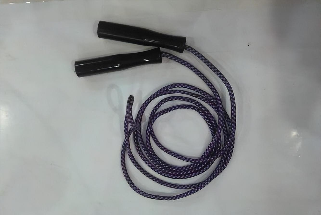 The two ropes are connected in this way, not only strong, but also ...