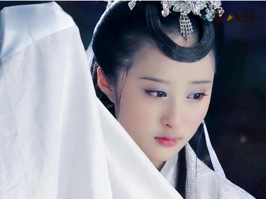 Don't act as a buffoon if you can't lose face. These 9 actresses tell ...