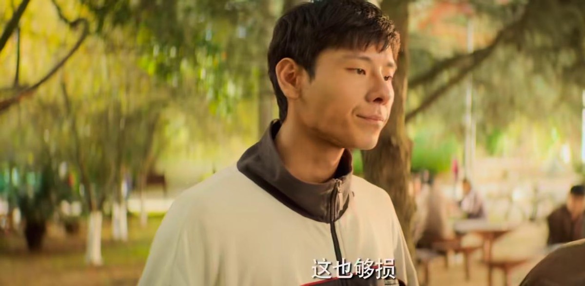 The inconspicuous supporting role in "The Long Season" did not have a ...