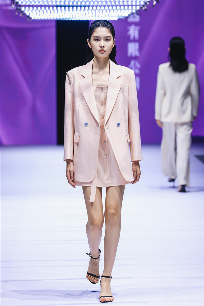 Revitalize the trend of new vitality!Fashion women's clothing release ...