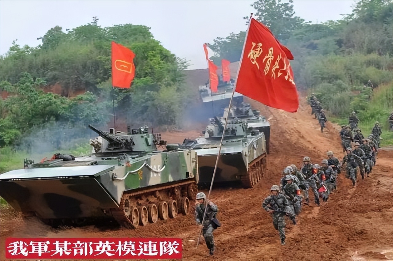 How many people are there in a brigade?What is the difference between ...