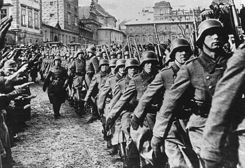 Why was Germany so strong during World War II? - iNEWS
