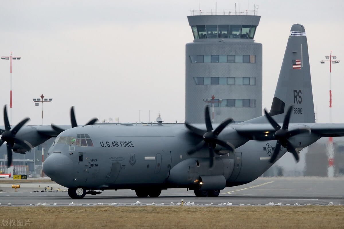 The comparison between the status quo of the U.S. Air Force's unmanned ...