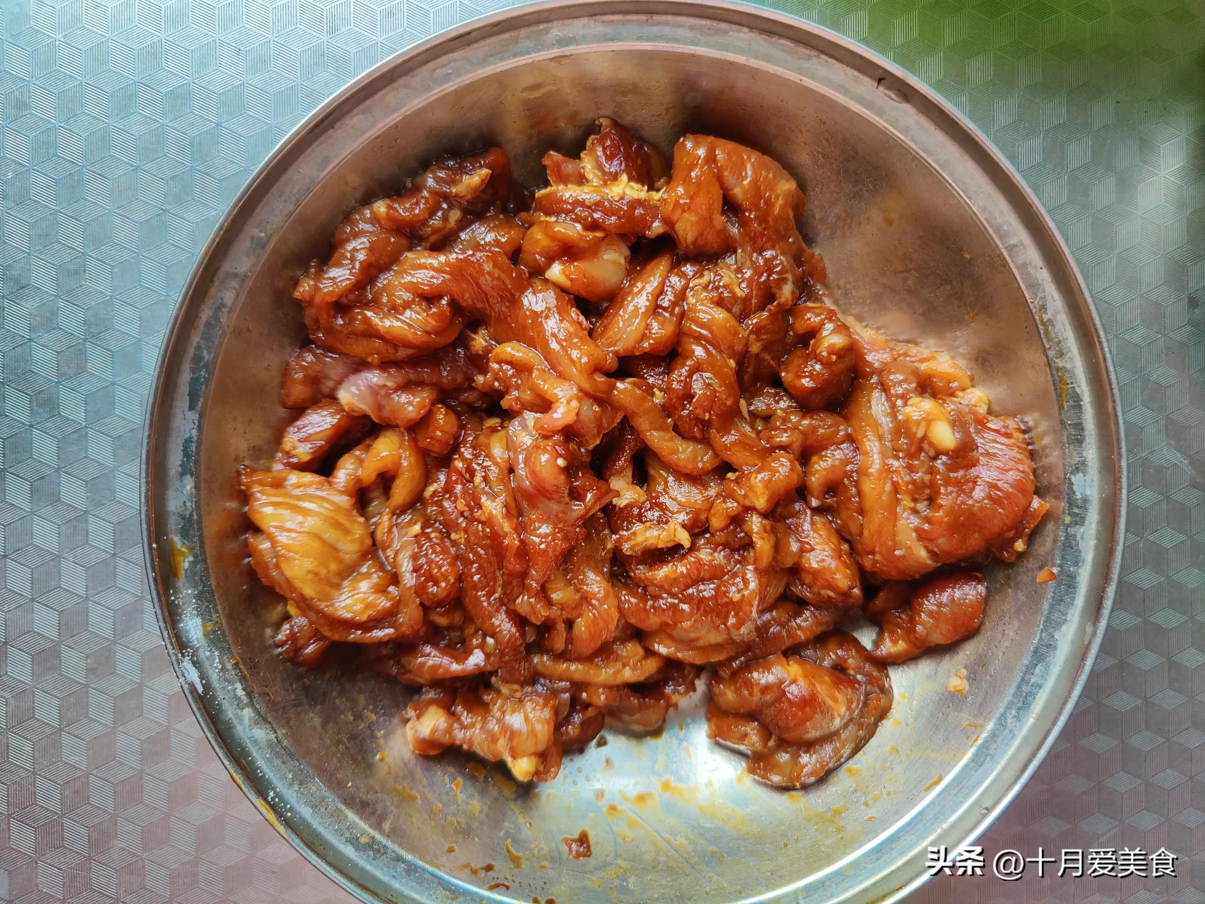 Stir-fried Pork with Garlic Moss - iMedia