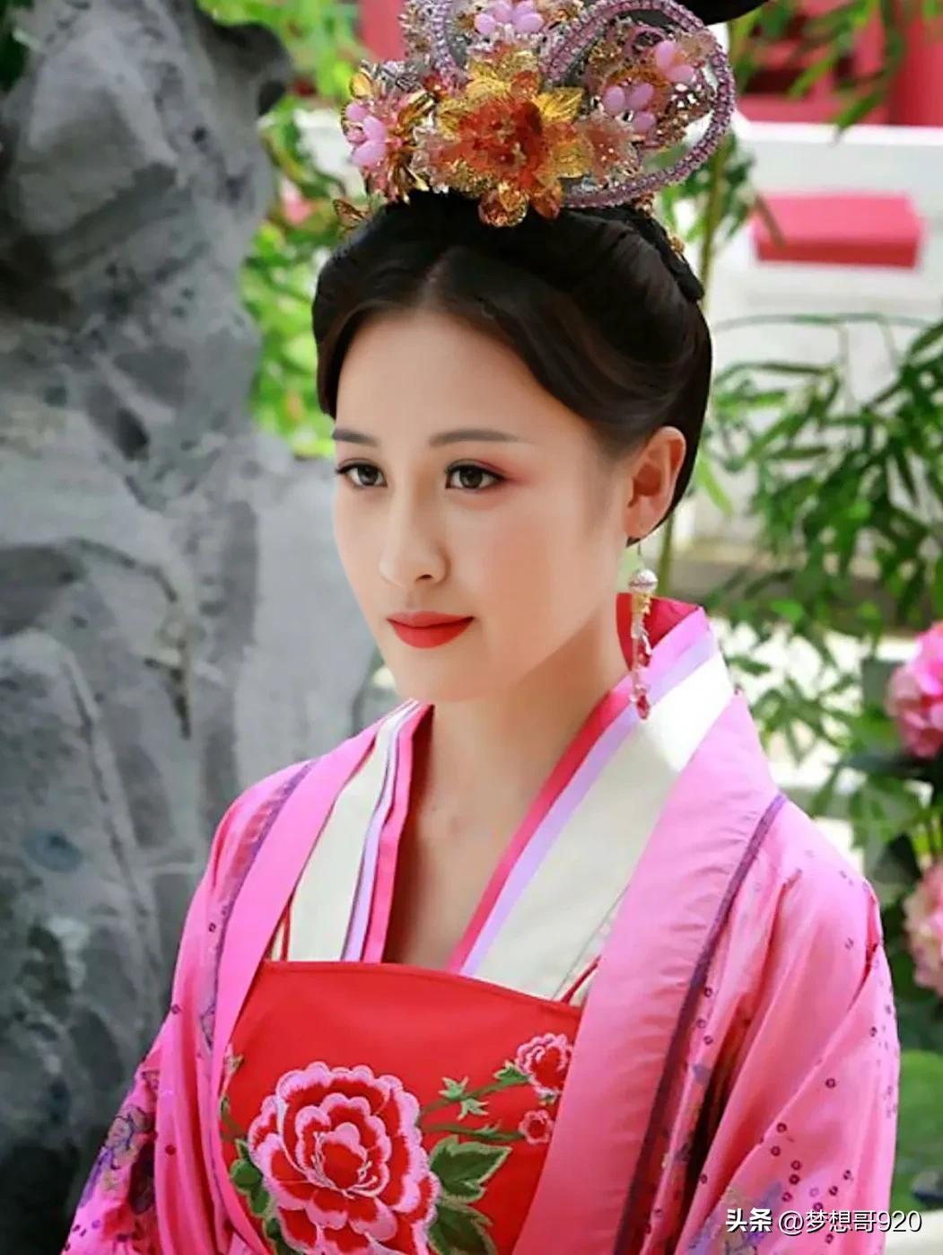 "The Knockout" made Long Ni and Cheng Jinming popular, in the play they ...