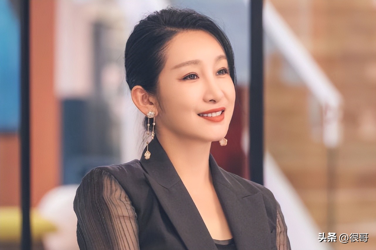 "Their Name" actress height: Qin Hailu and Bai Bing are both 1.65 ...