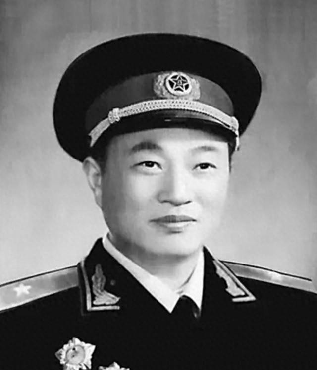 He was a subordinate of Qin Jiwei and lived to be 100 years old ...