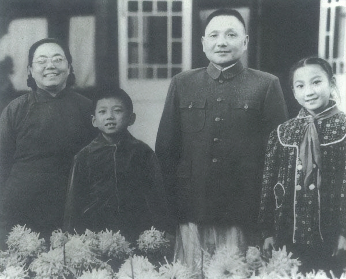 In 1972, when Deng Rong brought her boyfriend home, Deng Xiaoping said ...