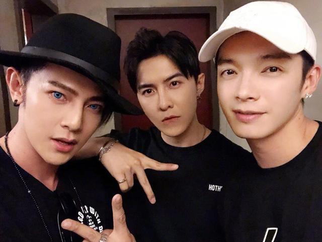 Netizen Yan Yalun mentioned Tang Yuzhe in a private message, but was ...