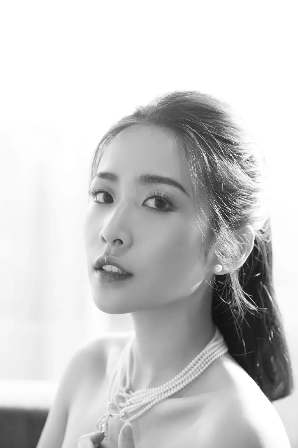 Liu Meitong's beautiful pictures appreciation - iNEWS