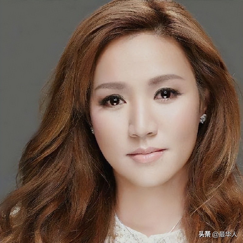 From a popular singer to a "rich woman", she raised her children alone ...