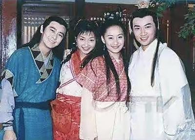 Peerless Twins: Twin Brothers Who Can't Fight - iMedia