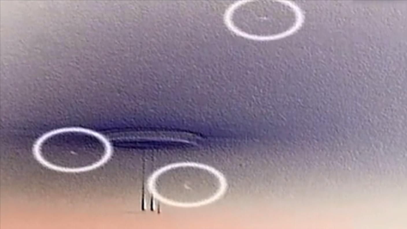 The unsolved mystery of the north and south poles, is it a UFO or a ...