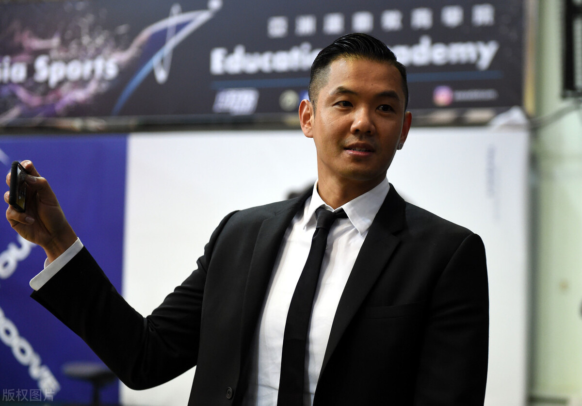 Chen Jianzhou is very handsome - iNEWS