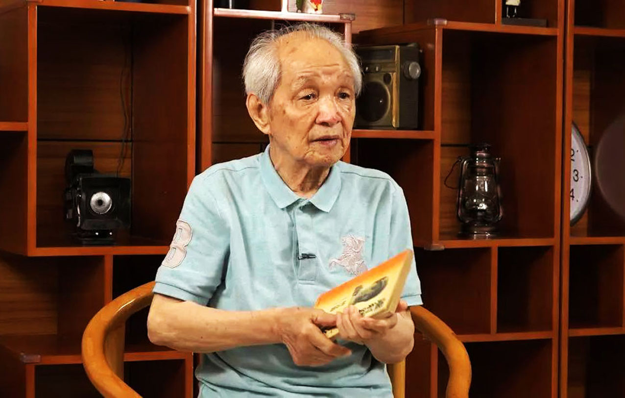 Diligently studying Xiao Hong all his life, ten years and ten years ...