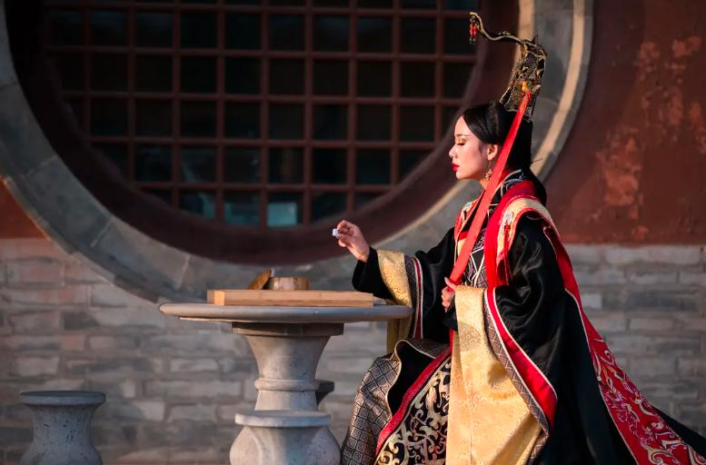 The real Miyue: She and the king of Yiqu have been doing fake dramas ...