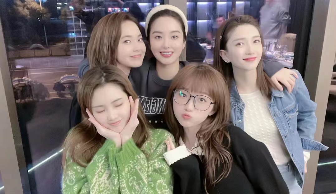 "Ode to Joy 3": It is also played "Qiu Yingying", Zhang Huiwen and Yang ...