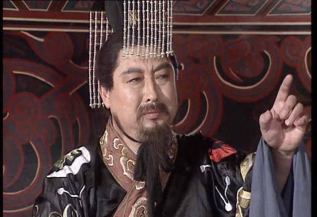 Zhuge Liang captured Meng Huo seven times. When Shu Han was about to ...