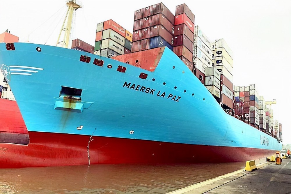 825,000 tons!The largest moving object man has ever built - iNEWS