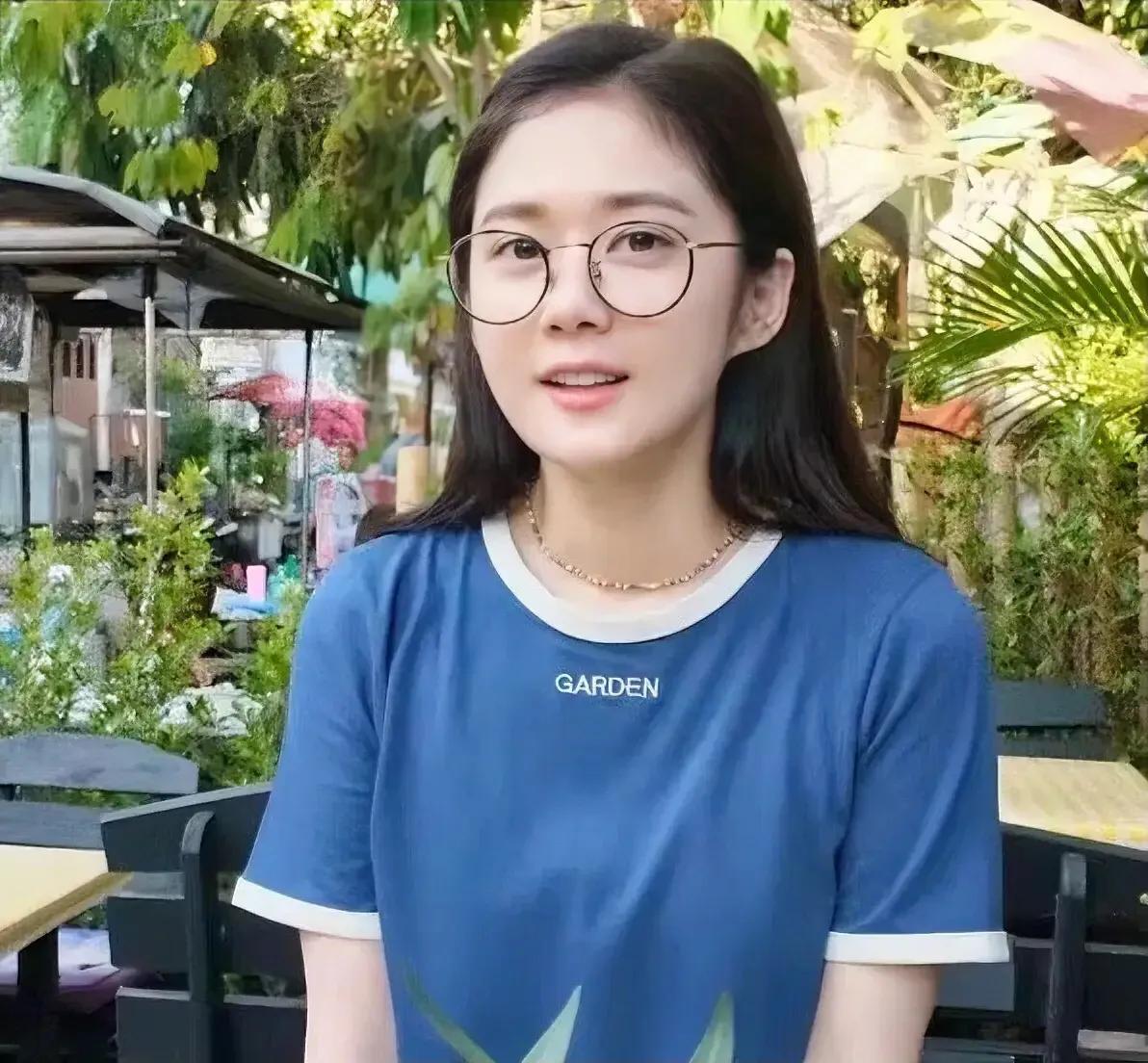 Resembling Zhao Liying, more popular than Song Hye Kyo, Zhang Nala is ...