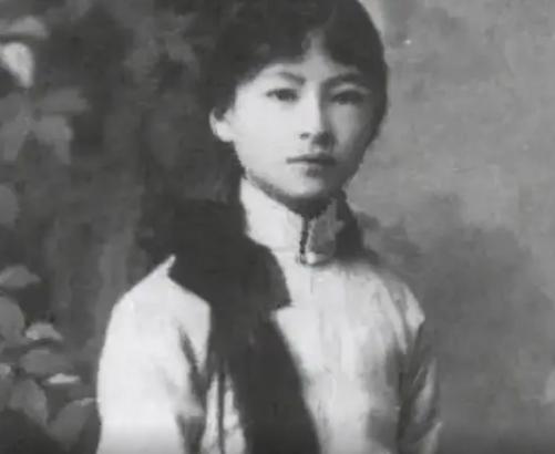 Ye Zhen, a strange woman in the Republic of China: she was happily a ...