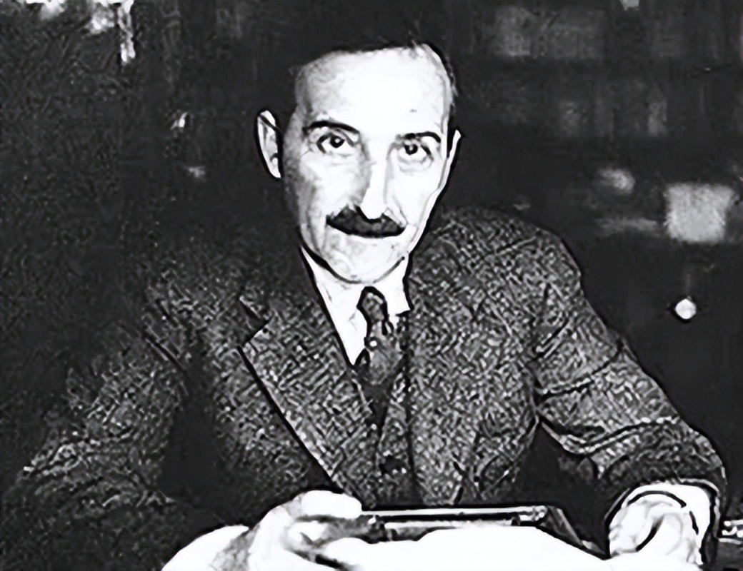 Zweig in "Man in the Stars" - iNEWS
