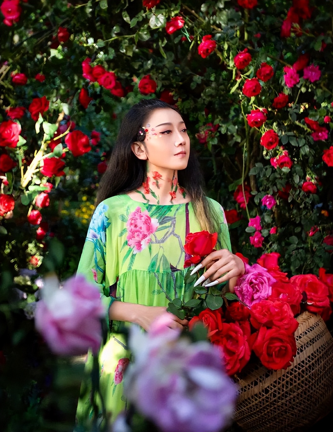 Yang Liping: In order to keep fit for 30 years without eating rice, I rely on assistants for ...