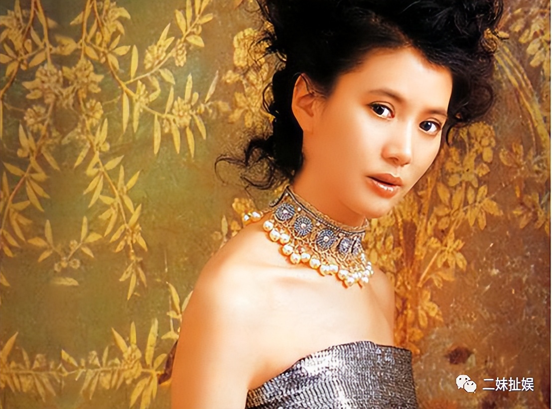 To be a junior, to win love with a horizontal knife?Yuan Yongyi was ...