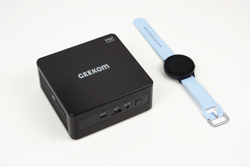 The eighth generation i5 will not be a slave, and the core Mini IT8 ...