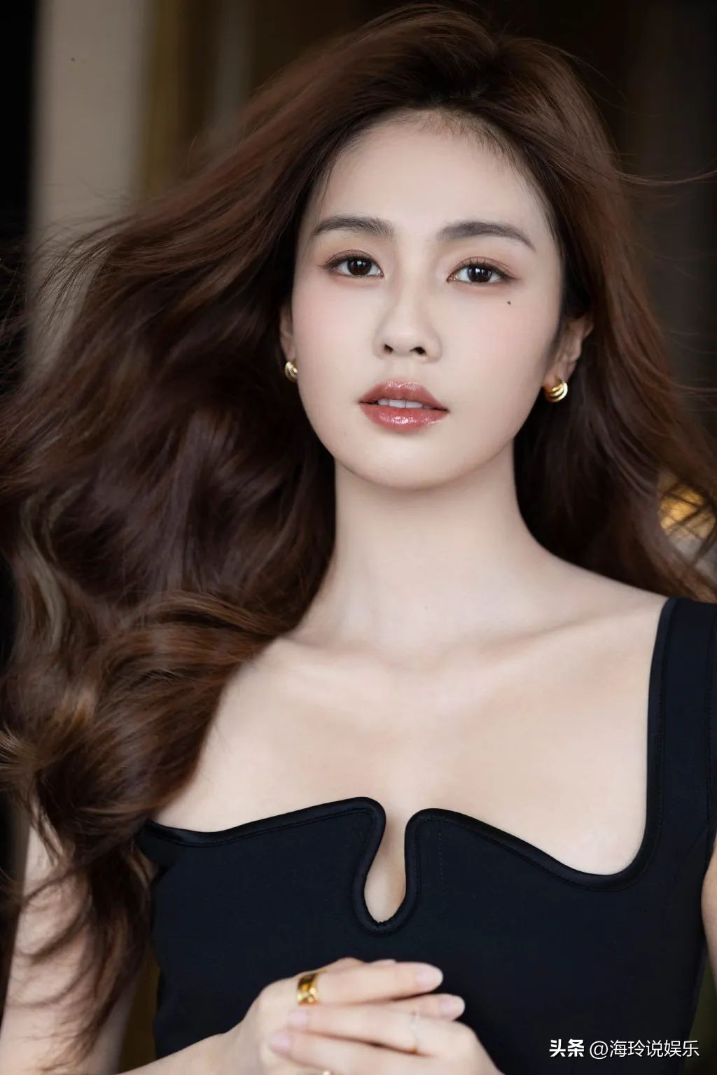 Bailu, there is a beauty called: Bai Mengyan - iNEWS