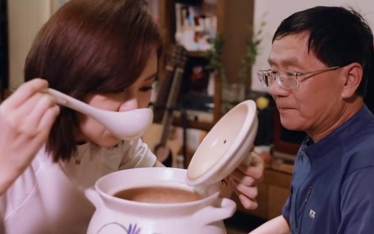 Yu Kewei, who grew up under the stick, was cold and arrogant, but a ...