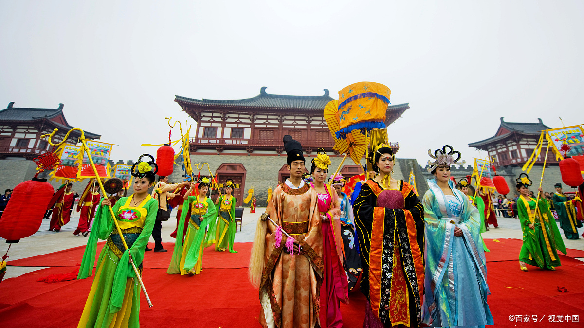 Yang Guang's youngest son Yang Yong, a descendant of the royal family ...