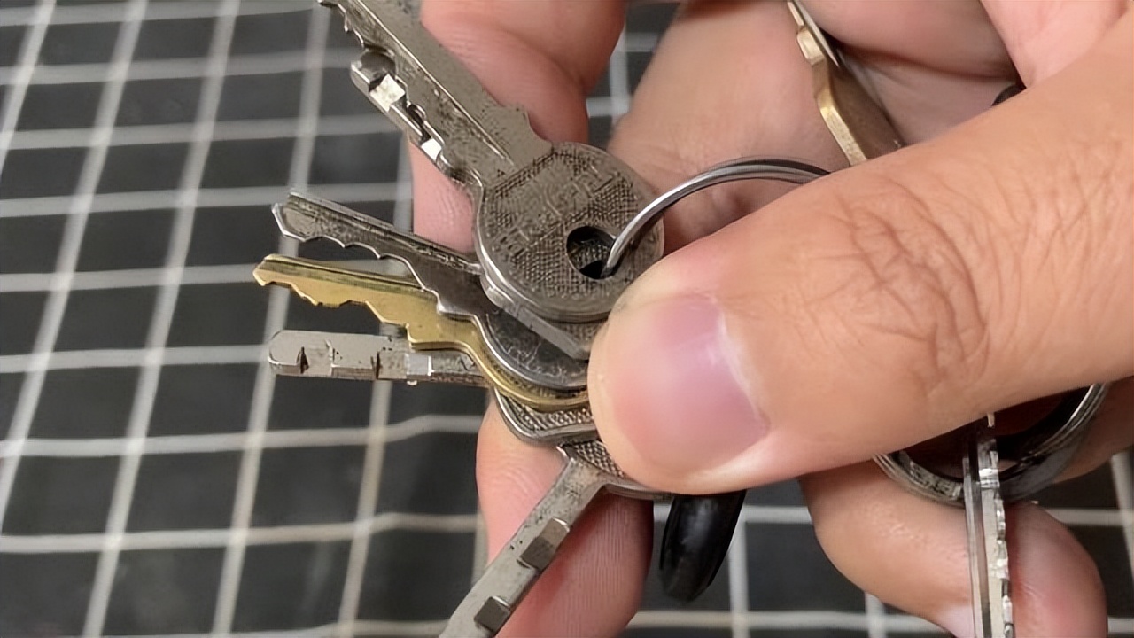 Do you still have old keys in your house? These 4 uses are really ...