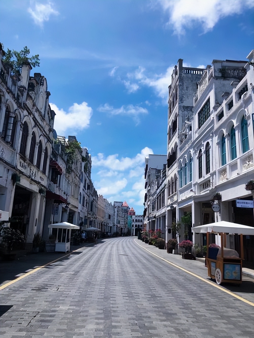 Why is it said that the Qilou Old Street is the last thing you should ...