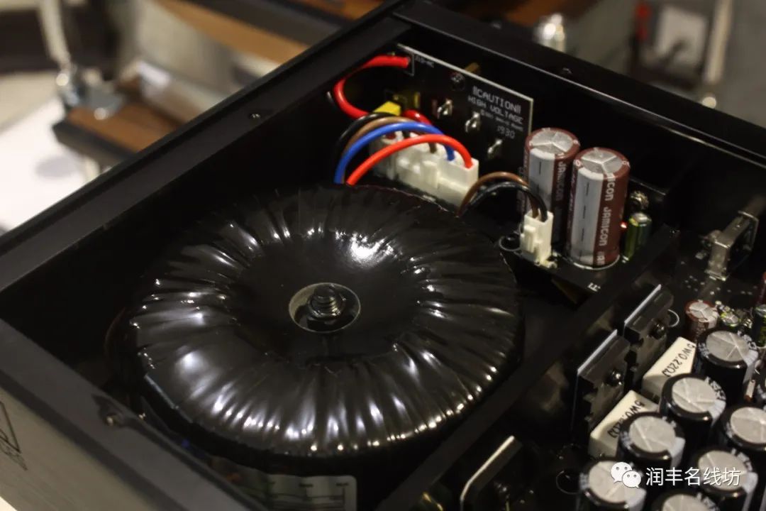 Clean Power is a Powerful Link: KECES P8 Linear Power Supply - iNEWS