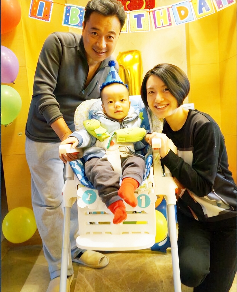 Zhang Xilin's wife, Zhu Min, gave up her career for her husband and ...