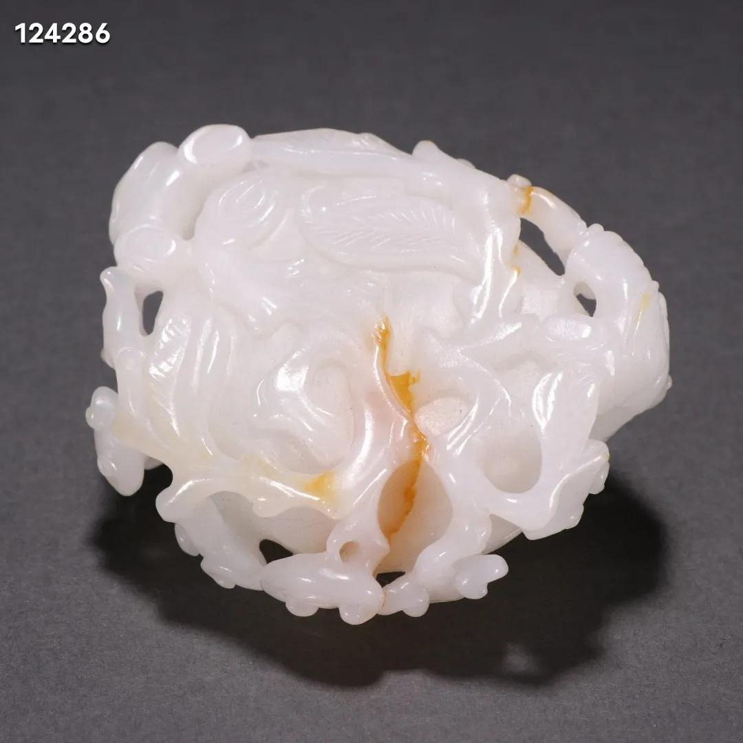 Qing Hehe Boy Ornament. - iNEWS